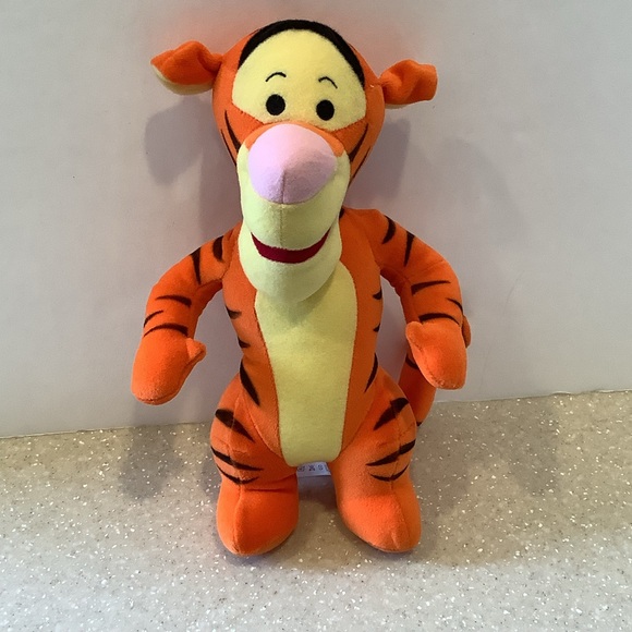 Fisher-Price | Toys | Fisher Price Tigger Disney Plush Winnie The Pooh ...